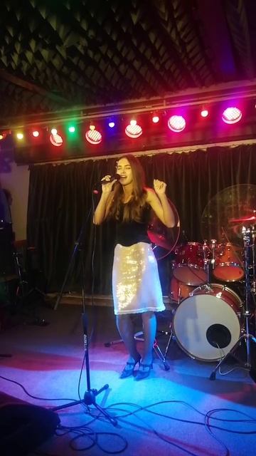 Вокал. Выступление ученица музыкальной школы Sing & Play