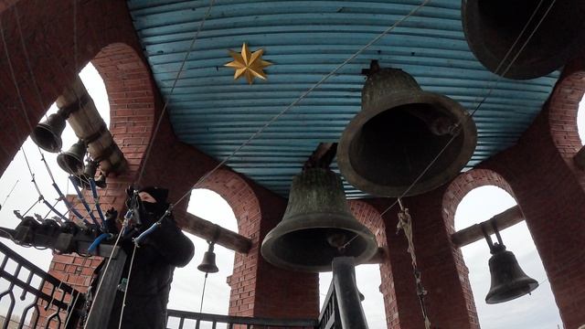 Колокольный звон, Алла Рожкова. Колокольня храма Александра Невского (Псков), 9.01.2025