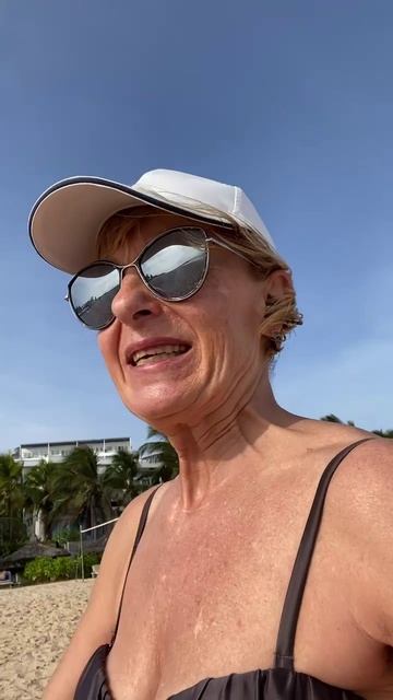 Обвисшие руки. Им мало внимания?