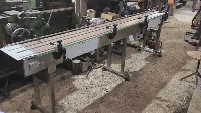 Транспортёр пластинчатый прямой 3000 мм цепь 304,8 мм