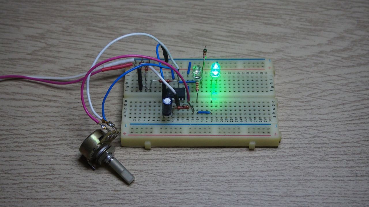 Генератор на ОУ.