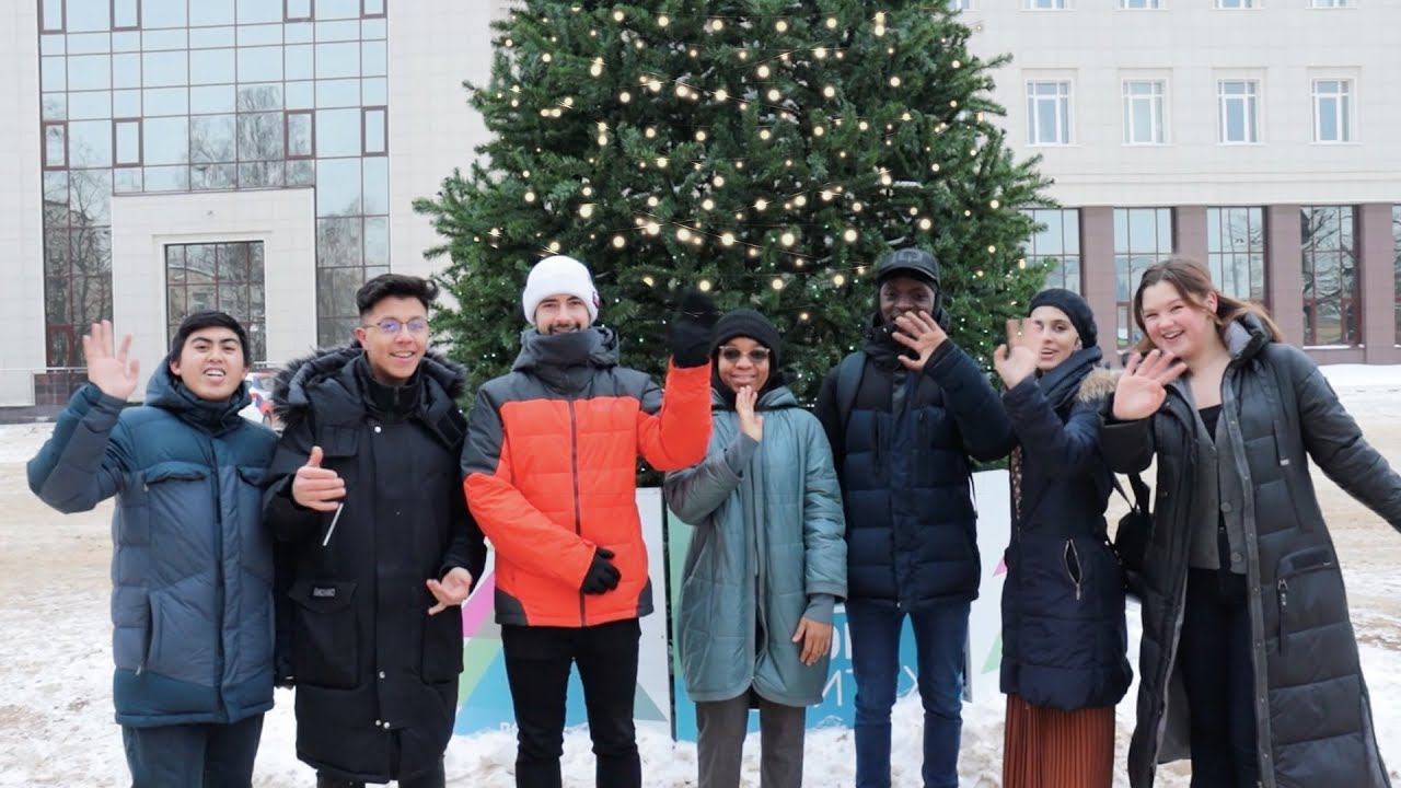 Merry Christmas & New Year 2023 from Polytech students!