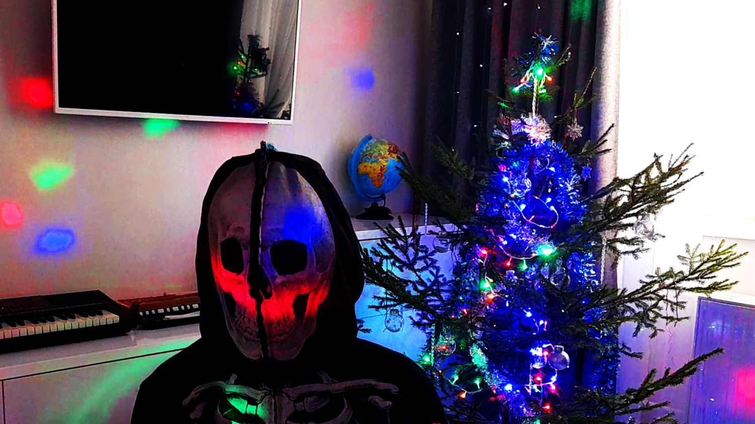 НОВЫЙ ГОД У ФЛОКИС ПРОФАЙЛЕ!