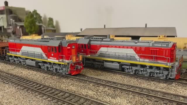 Обзор без лишних слов: ТЭМ18ДМ, «Наши поезда» MODIMIO, выпуск 27