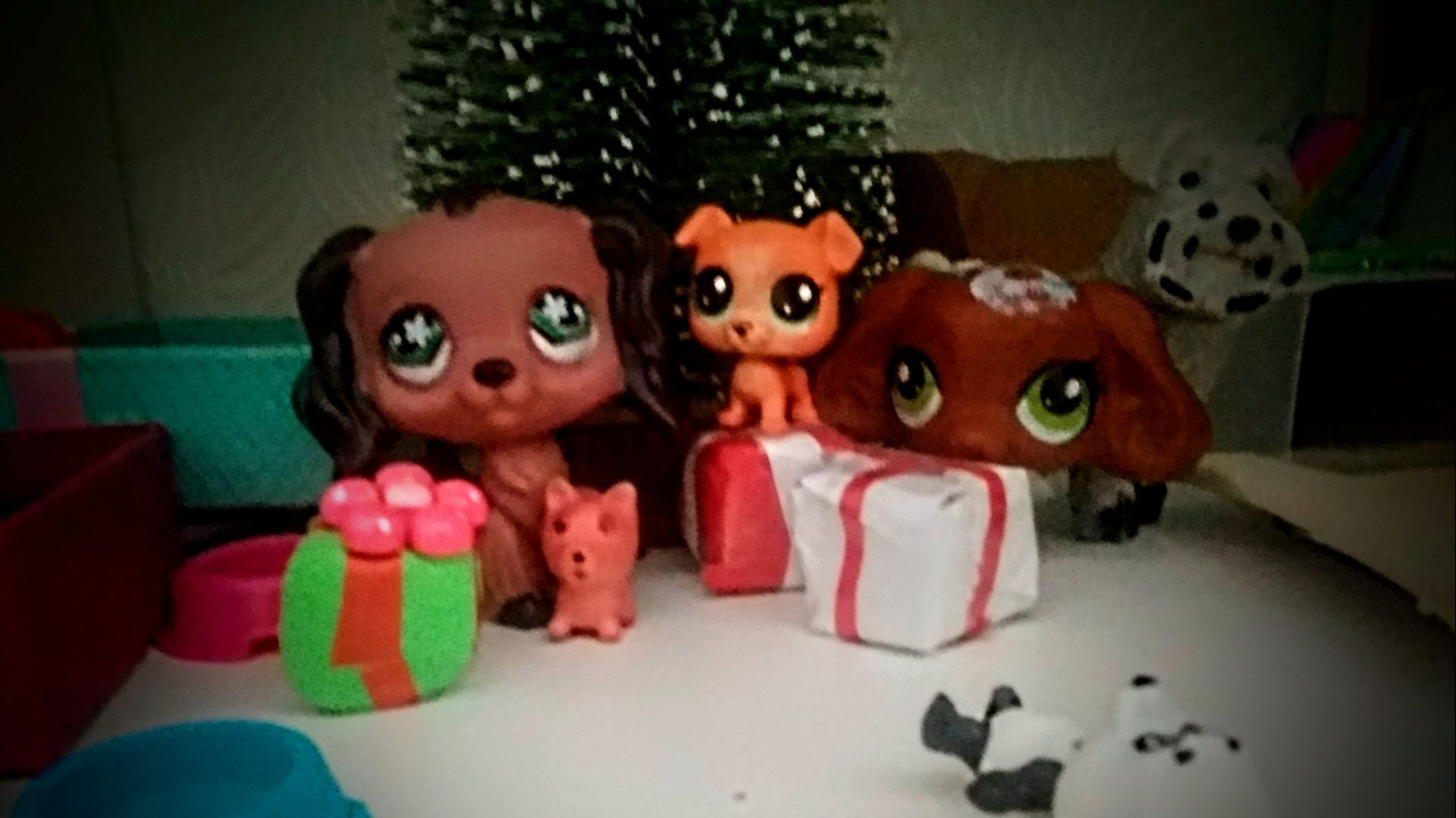 ПРИЮТ 1СЕЗОН 4 СЕРИЯ: " НОВЫЙ ДОМ И НОВОГОДНЕЕ ЧУДО". ❄🐶🎄🎁🎆