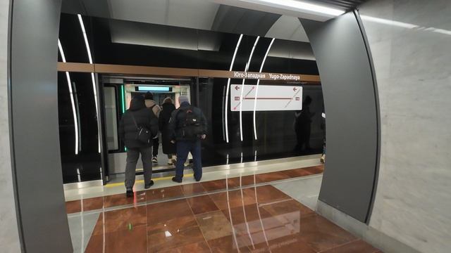 M6 Metro 2025.12.27.mp4