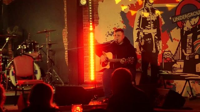 2025-12-20 - Егорик Иванович - КорпоративниК в клубе «Big Ben»