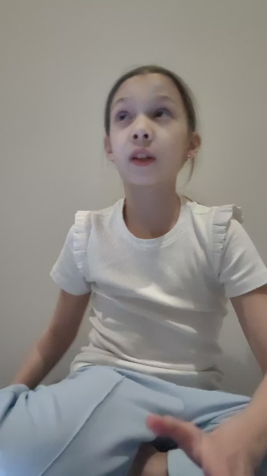 читаю вам свою книгу.