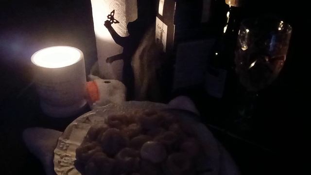 С Наступающим!