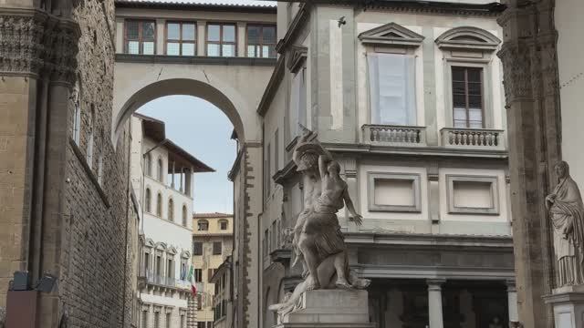 КРАСОТА ВОЛШЕБНОГО ГОРОДА ФЛОРЕНЦИИ В РОЖДЕСТВО