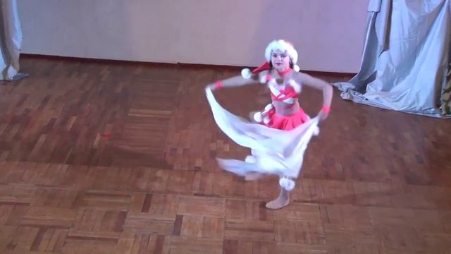 Прикольныке танцы Снеговиков.  Исп. снеговики - танец...