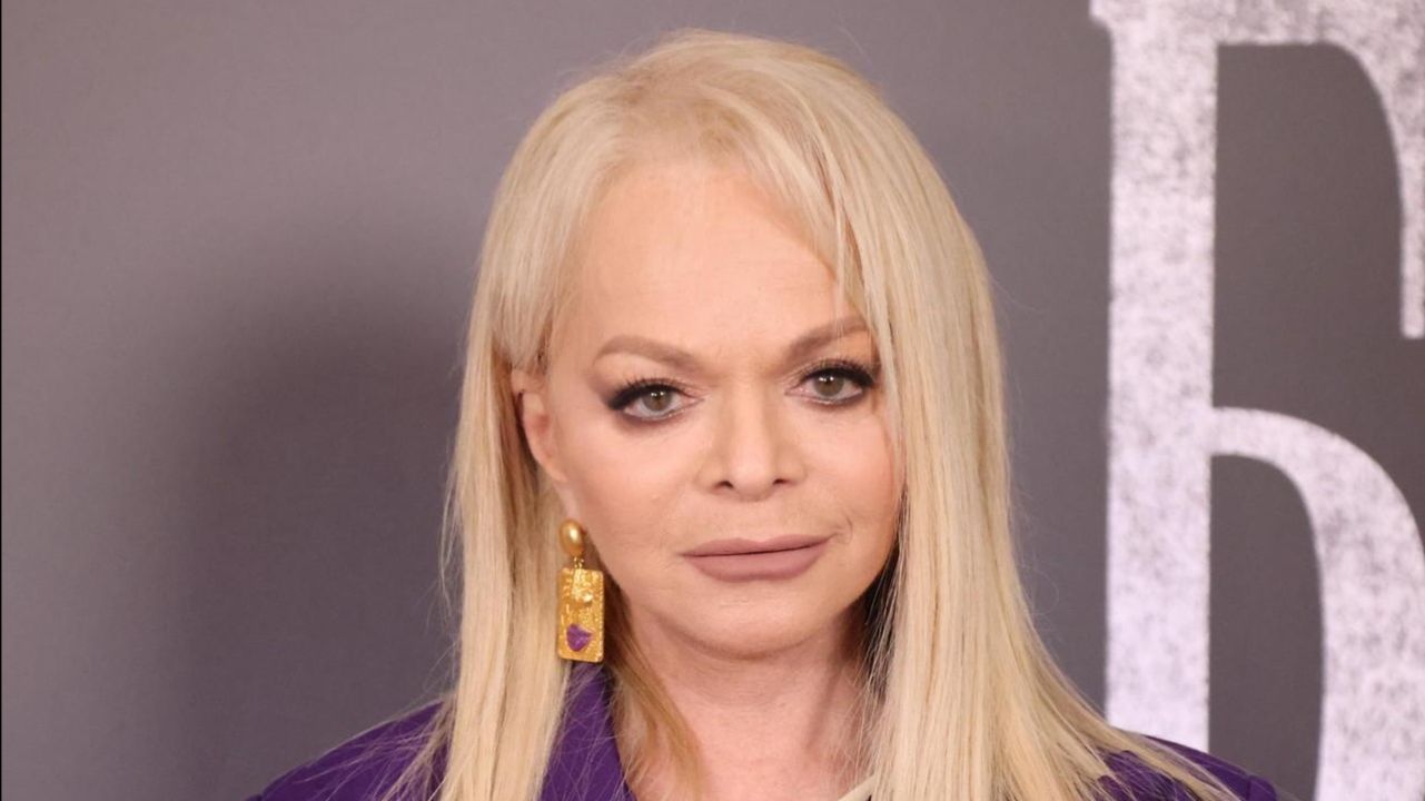 Долина обратилась к россиянам с новогодним поздравлением