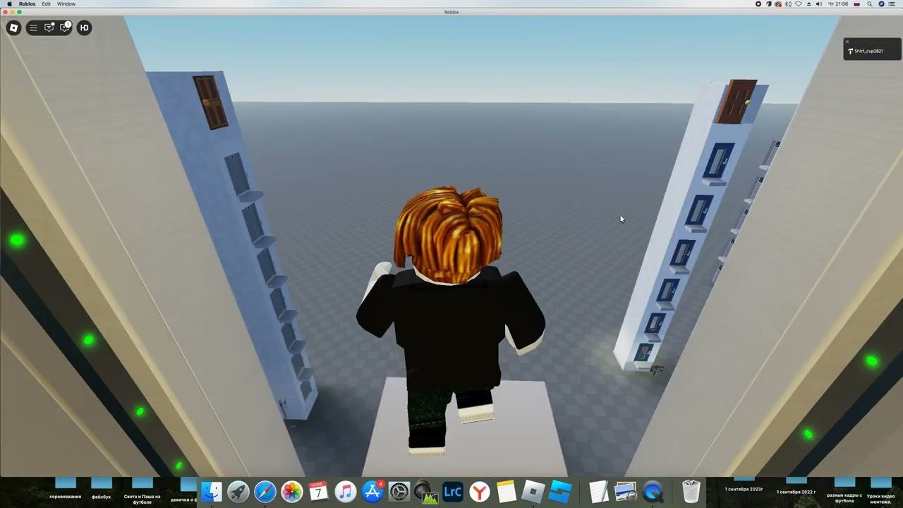 Обзор моей ПЕРВОЙ карты в роблоксе!