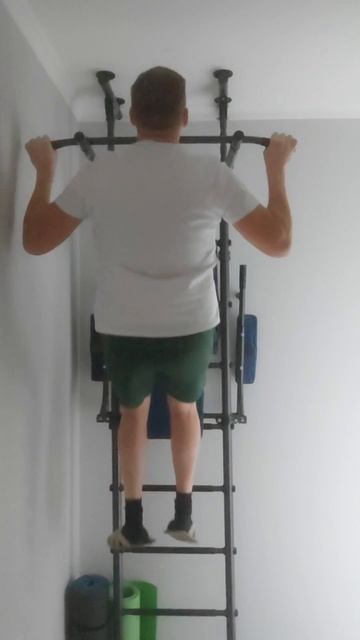 #shorts #здоровье #физкультура #спорт #1января2026 #1день #марафон_здоровья #подтягивания