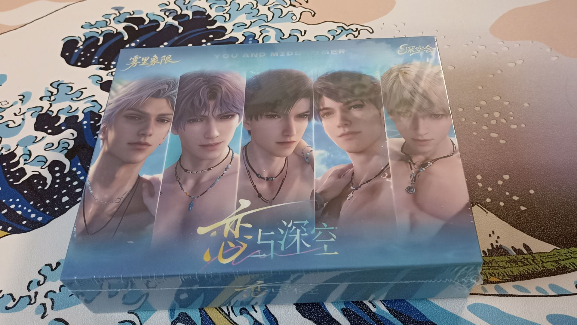 Коллекционные карточки с кунами по игре Любовь и дальний космос.