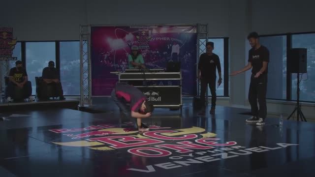 BreakDance | Breaking - Твист Фишки и Футворк