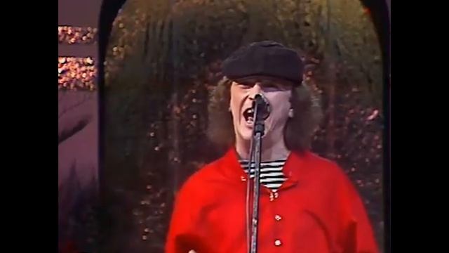 Алексей Галкин. «Касатик-волосатик» Ю.Саульский - Л.Завальнюк.