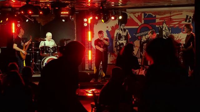 2025-12-26 - Группа «СЕЗОН» - РОК-ЁЛКА в клубе «Big Ben»