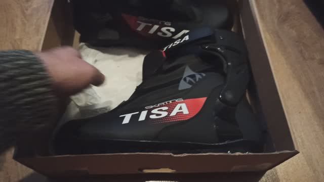 Лыжные ботинки TISA