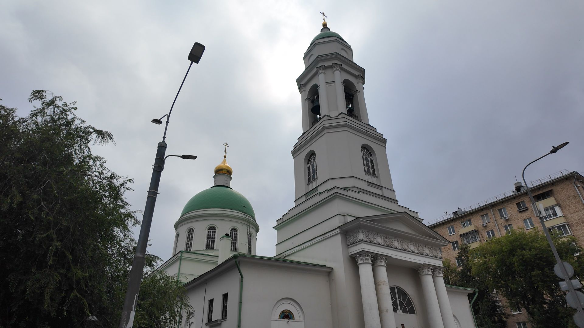 Церковь Флора и Лавра на Зацепе