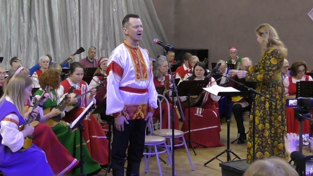 2 Слова Михаила Андреева, музыка Игоря Матвиенко «Березы». ОРНИ Троицкий, солист Андрей Смирнов