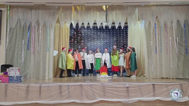 Новогодний калейдоскоп, 6-я параллель