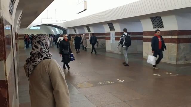 Полтора часа под землёй! Через всю Москву с северо-запада на юго-восток!