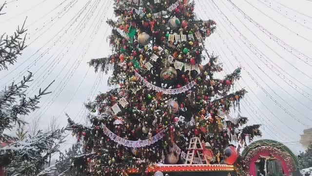 Прогулка по Площади Революции и Охотному ряду 31.12.2025