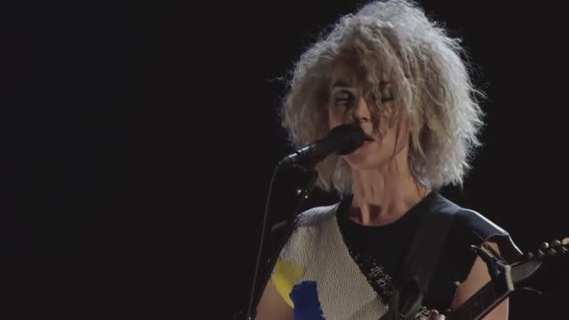 Nirvana w St. Vincent -  Lithium    2014