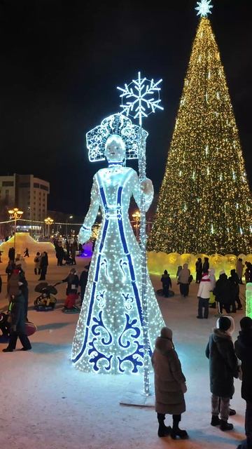 Ёлка Нижневартовска.