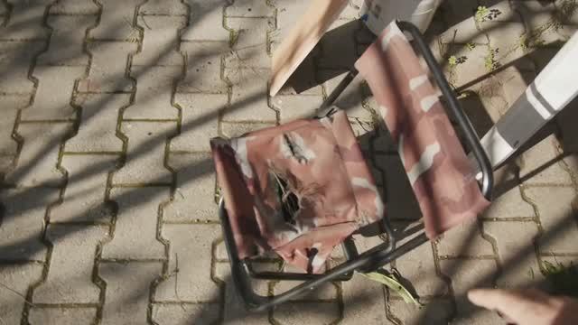 Repairing_fisherman_chair_Something_went_wrong