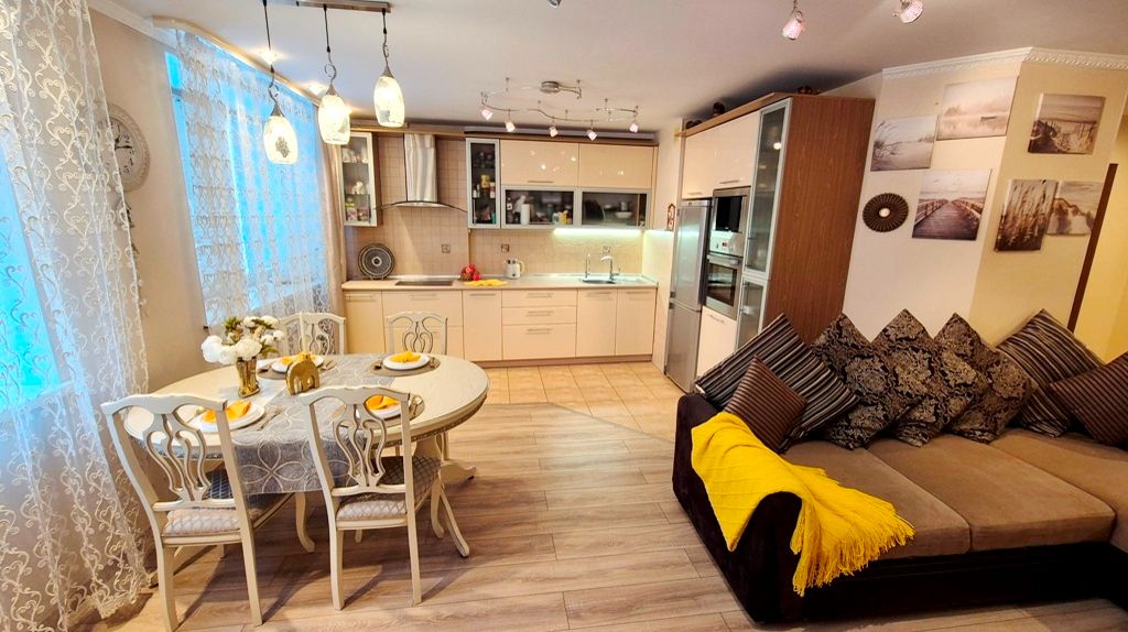 ПРОДАЕТСЯ  3к. квартира по адресу: г. Омск, ул. Сергея Тюленина  д. 14