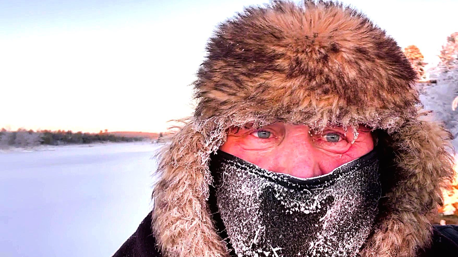 ДУРАКОВ НЕТ. Рыбалка в мороз. #ИИ