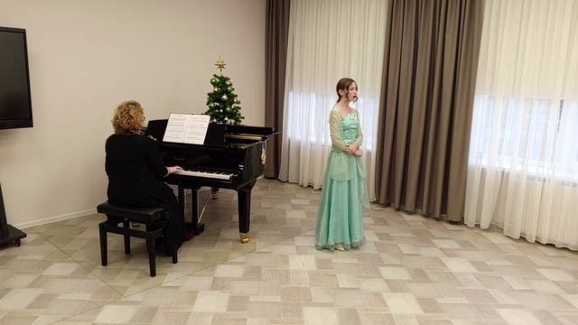 Ф.П. Шуберт "Аве Мария", исполняет Пенкина Арина, фрагмент конкурсного выступления.