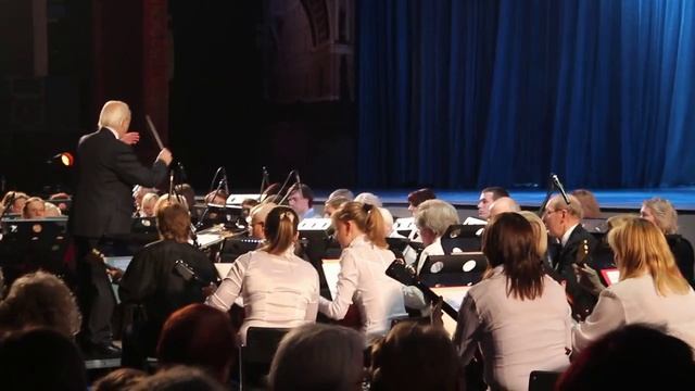 БКЗ "Октябрьский". В. Андреев "Торжественный полонез". ОРНИ Троицкий, оркестр им. Б.С.Трояновского,