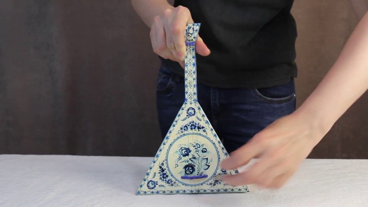 Балалайка Гжель / www.artshop-rus.com