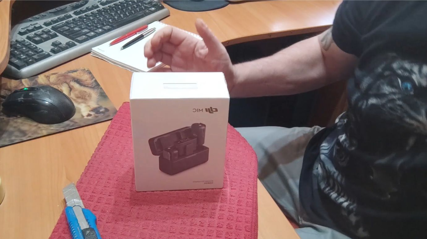 DJI MIC распаковка