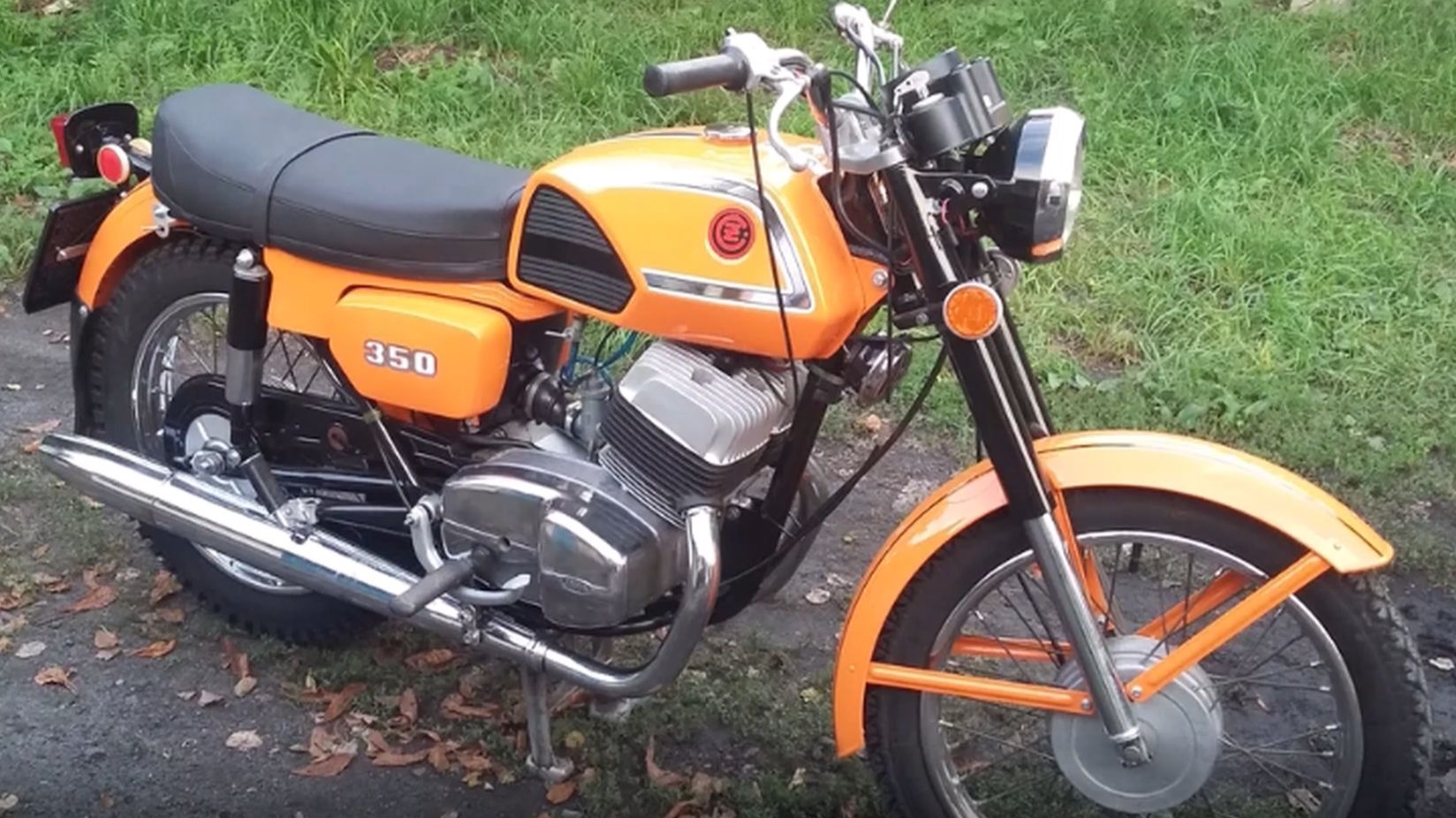 Вспоминаю прошлое, моя удивительно удачная авария на мотоцикле ЧЗ 350.