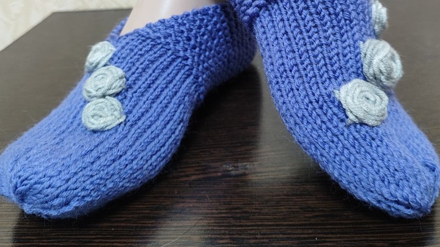 самые простые тапочки -следки