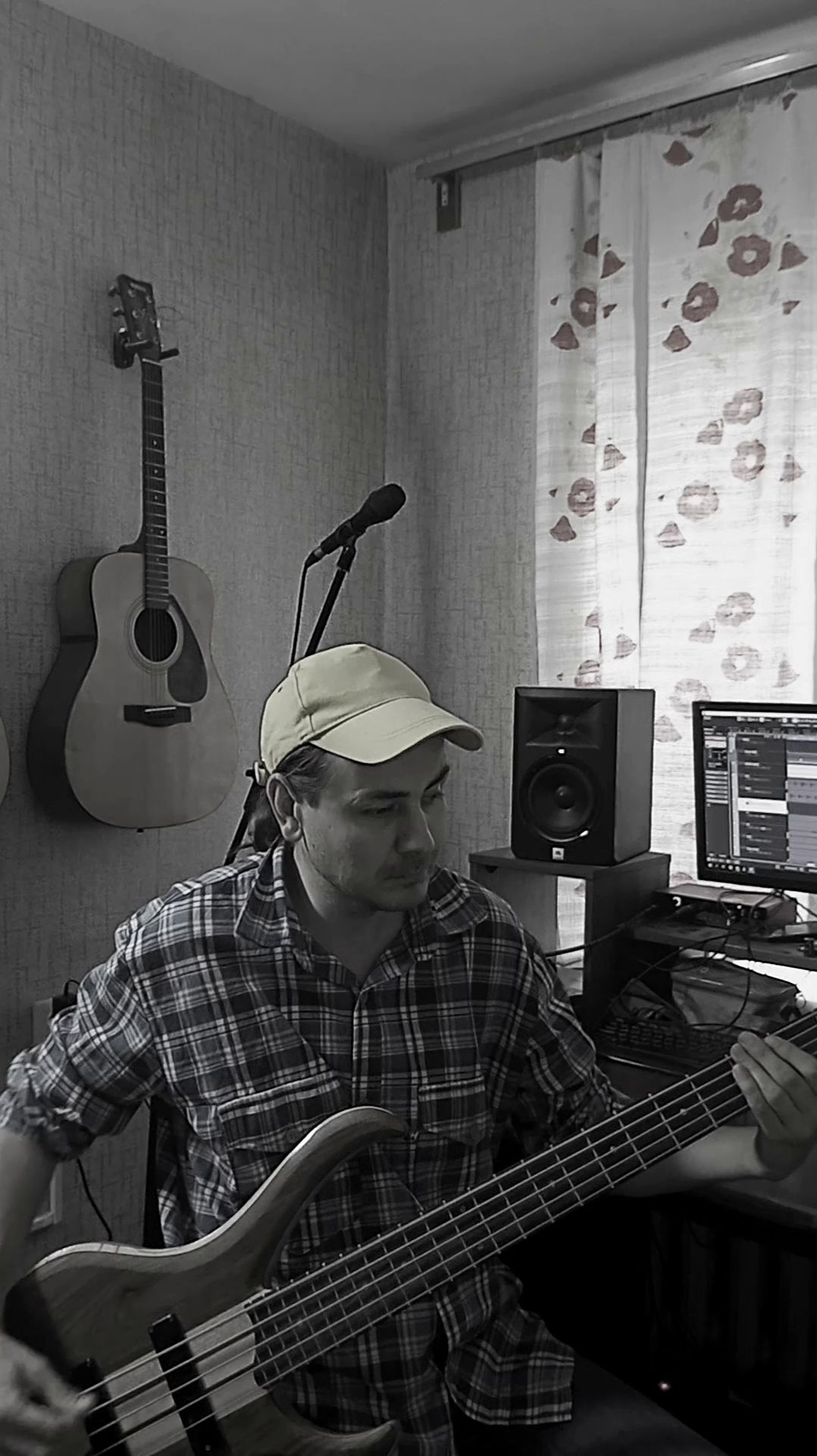 MySQL BassVideo | группа Please Wait...