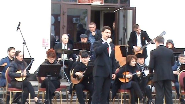 День Победы-Виктор Елизаров- попурри военных песен