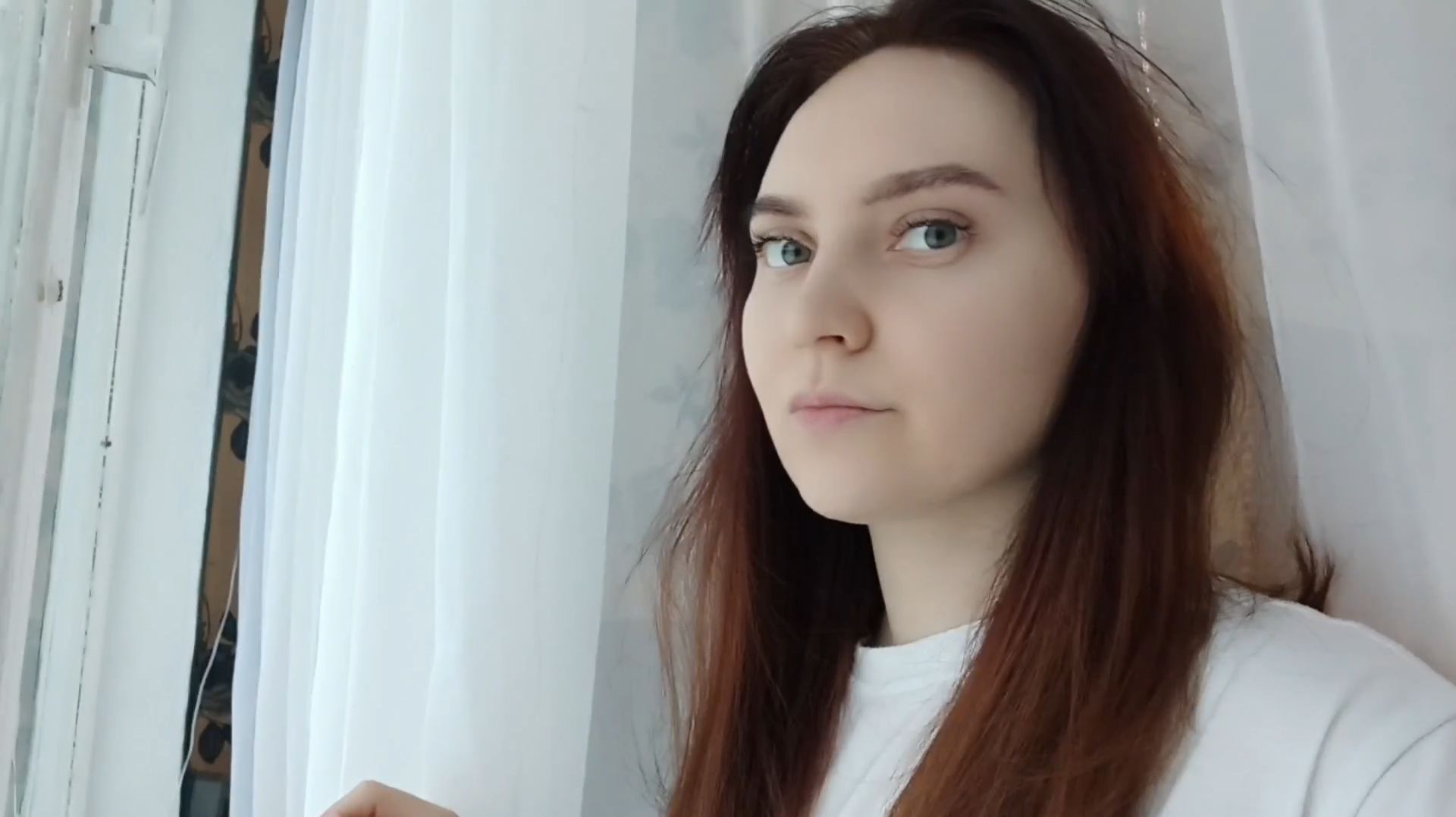 [Лирка] Смотрю в окно