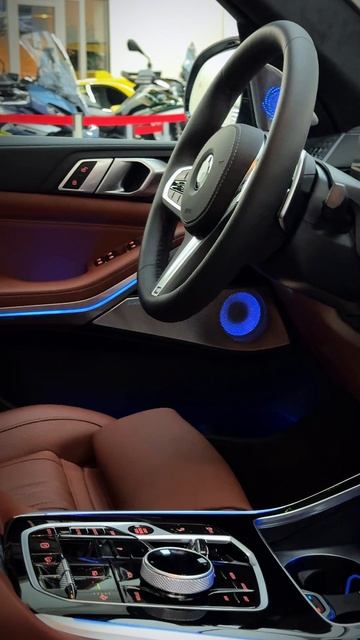 Эксклюзивное поступление: BMW X7 40d. Такой только у нас в автосалоне