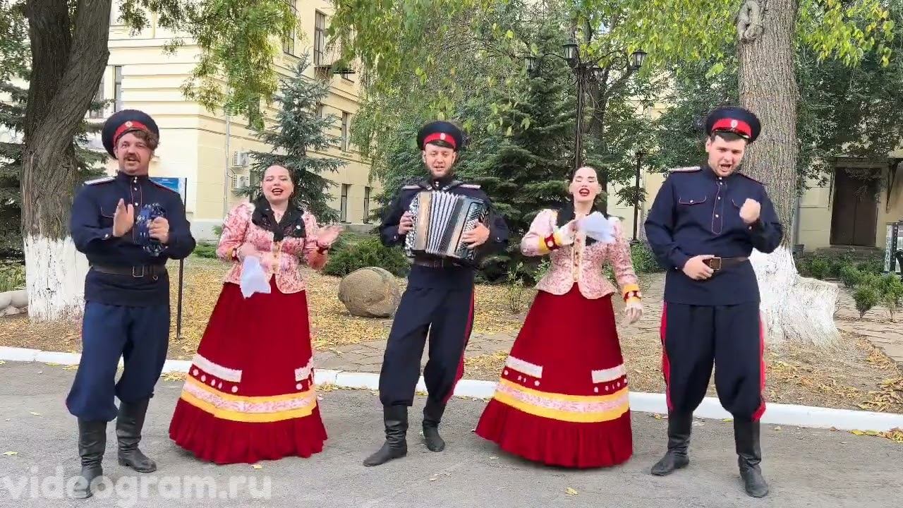 Видеопоздравление от Казачий хор - videogram.ru/choir_npi_official