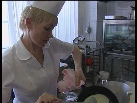 2007 02  Мегион   Масленица.  Столовая ЛДЦ Здоровье