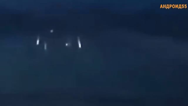 Странный объект над Калифорнией. Официально заявлено, что это спутник Starlink-1586 26 Сентября 2025