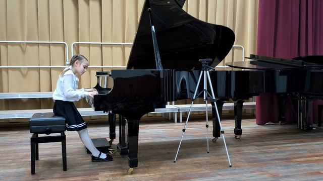 5.2. К. Черни - Этюд «Весна». Исполняет Герасимова Маргарита