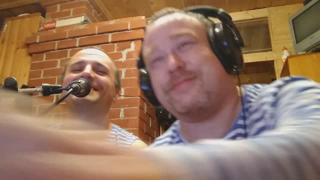 16. "ВЕРНЕМСЯ В ПИТЕР"  Виктор Чурилов, Тихо Спели.  Дачный Дуэт.
