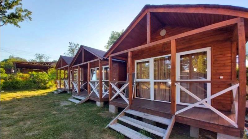 "САМШИТ" ДОМИКИ И НОМЕРА, Пицунда, Абхазия