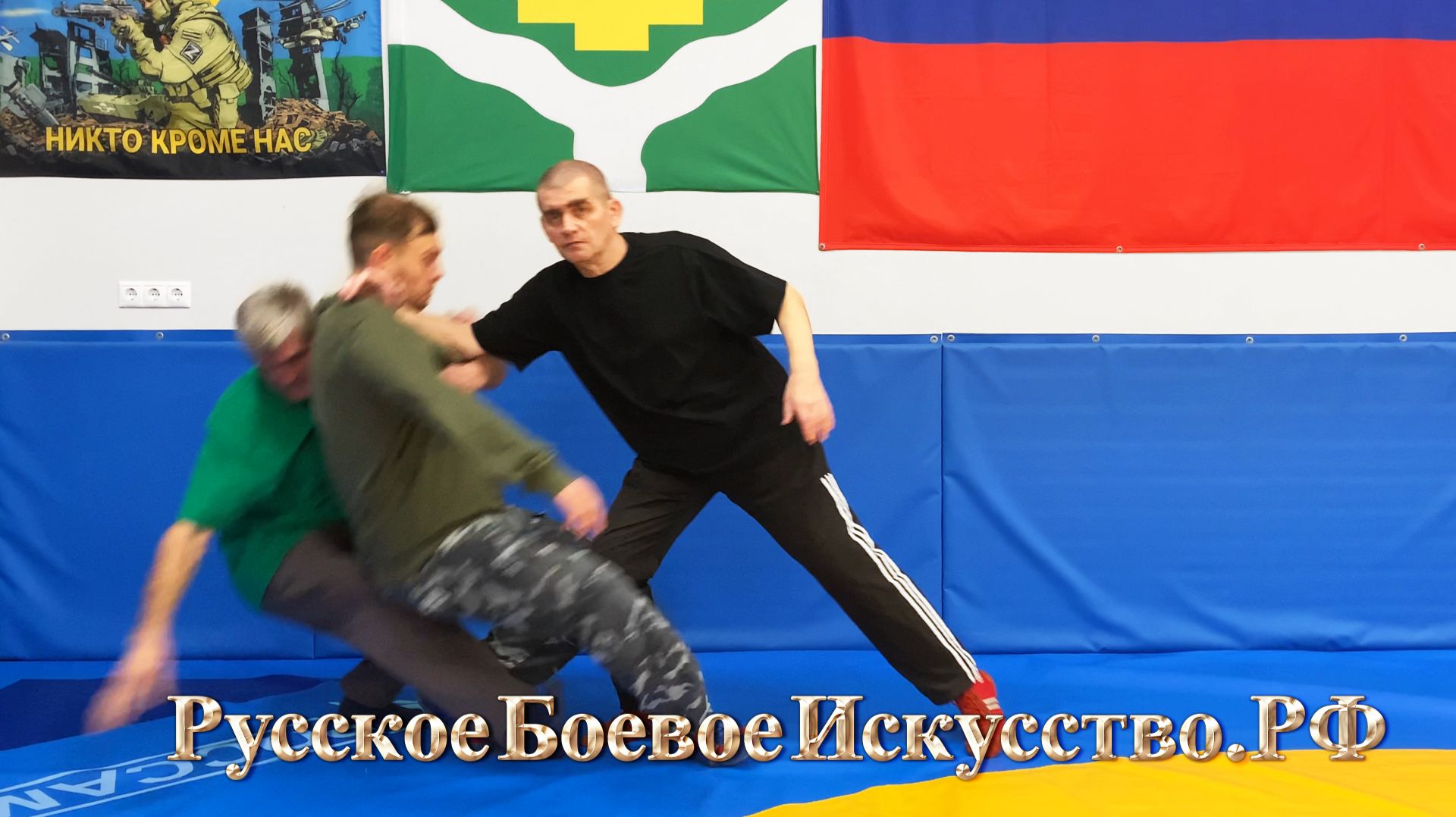 R330 = ВЫВЕДЕНИЕ ВОЛНОЙ ДВОИХ.